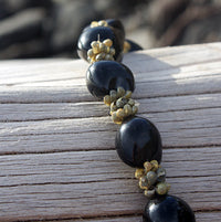 Kukui Nut Lei / Green Shells alternating - Pacific Leis